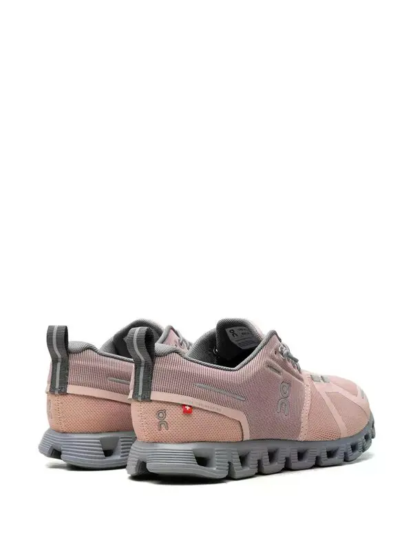 On Side Logo-print Detail Sneakers - Pink