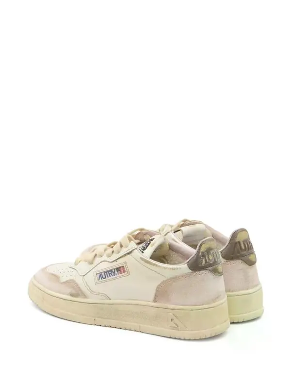 AUTRY Medalist Super Vintage Sneakers - White