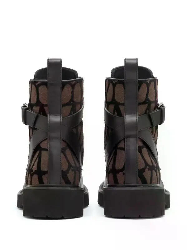 Valentino Garavani 35mm Vlogo Signature Combat Boots