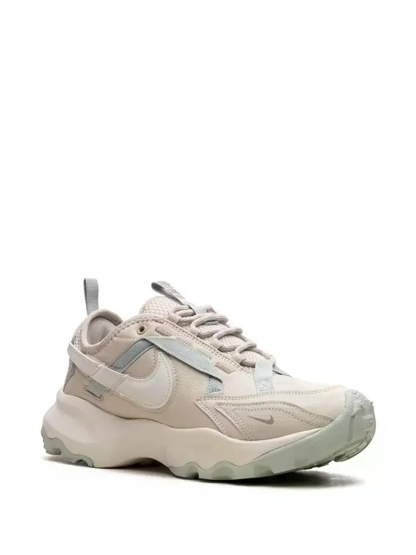 Nike Tc 7900 Sneakers