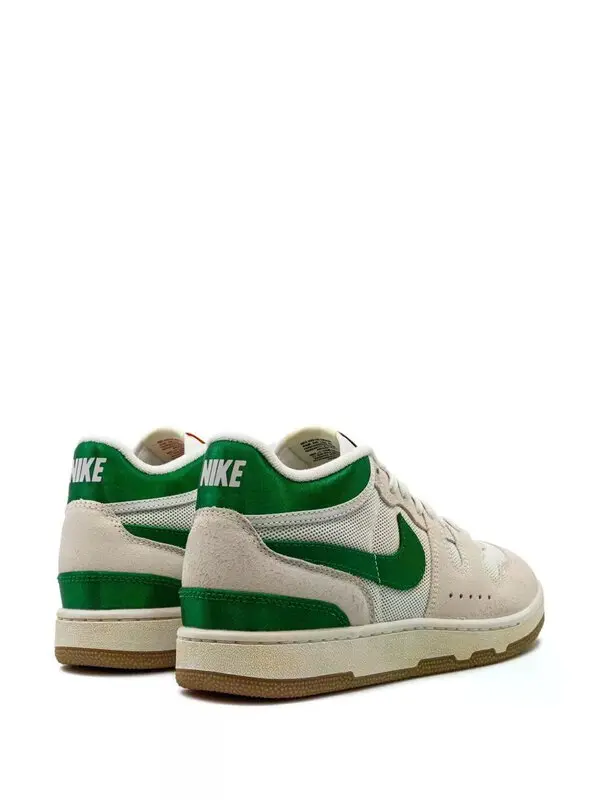 Nike Attack Sp Panelled Sneakers - Neutrals