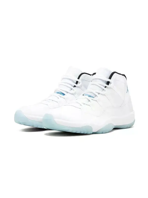 JORDAN Air Retro Legend Blue Sneakers - White