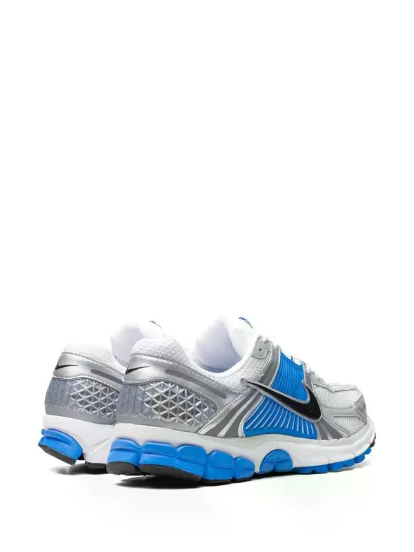 Nike Zoom Vomero 5 Sneakers - Grey