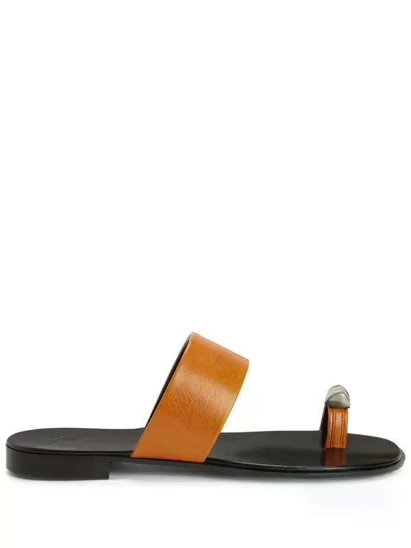 GIUSEPPE ZANOTTI Norbert Leather Toe-loop Sandals - Black