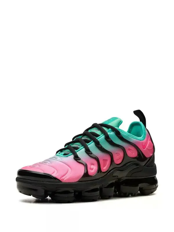 Nike Vapormax Plus Sneakers - Pink