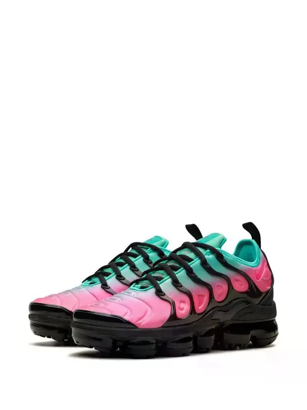 Nike Vapormax Plus Sneakers - Pink