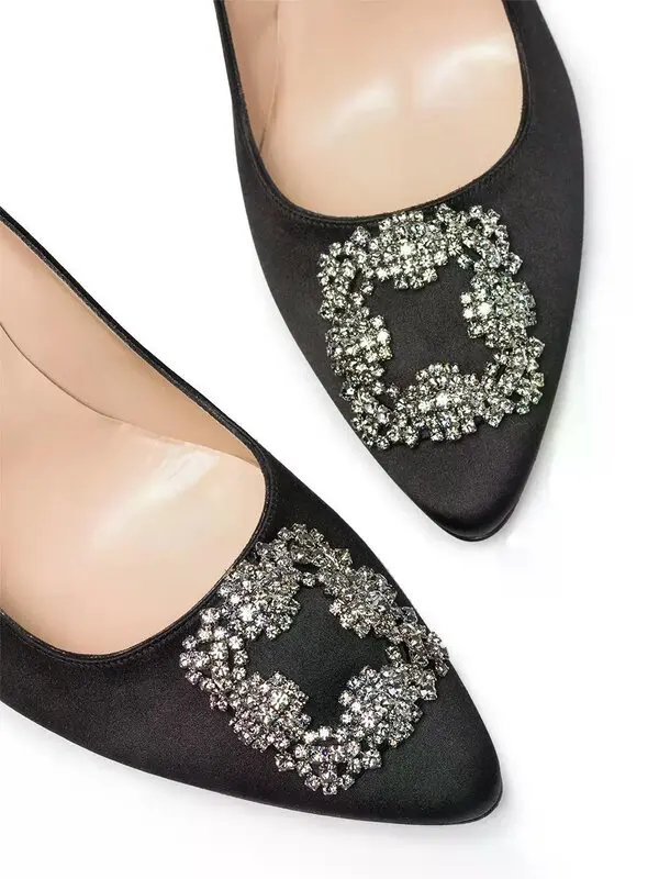 Manolo Blahnik Hangisi Pumps With Crystal Buckle - Black