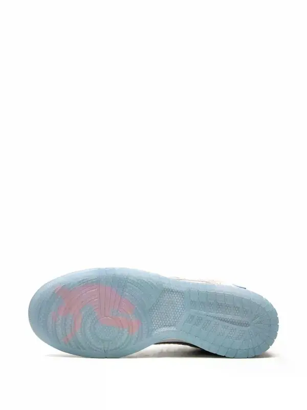 Nike X Union Dunk Low Passport Pack Sneakers