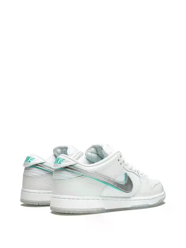 Nike X Diamond Supply Co. Sb Dunk Low Pro Og Qs Sneakers