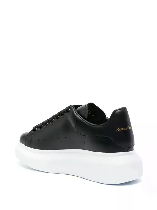 Alexander McQueen Oversized Low-top Sneakers - Black