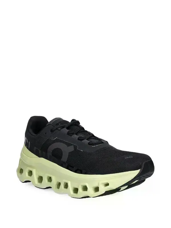 On Acacia Trainers