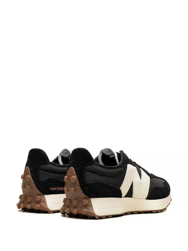 NEW BALANCE 327 Low-top Sneakers - Black