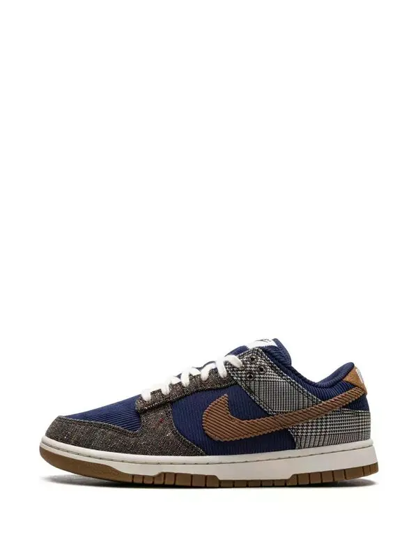 Nike Dunk Low Tweed Corduroy Sneakers - Blue