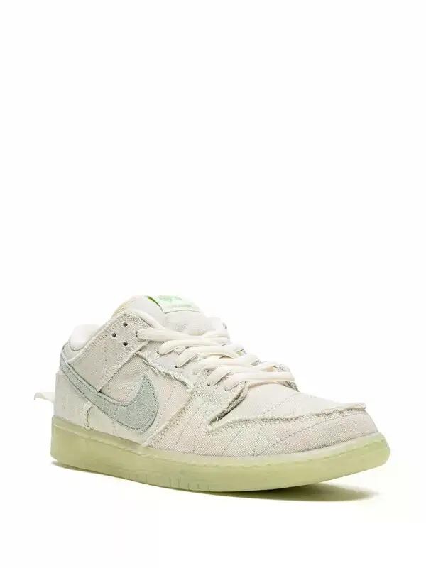 Nike Sb Dunk Low Mummy Sneakers