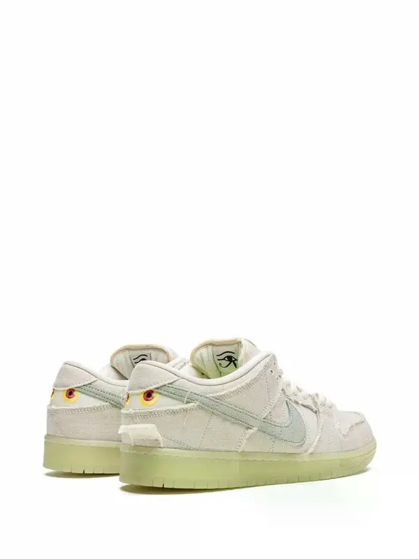 Nike Sb Dunk Low Mummy Sneakers