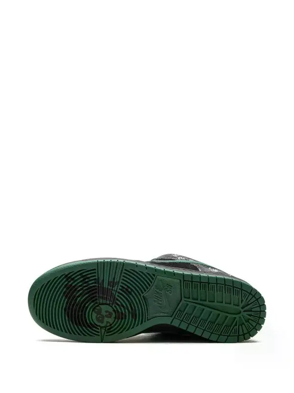 Nike Dunk Low There Skateboards Sneakers - Green