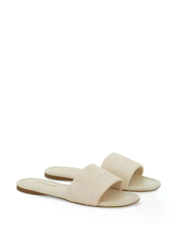 FERRAGAMO Logo Slides