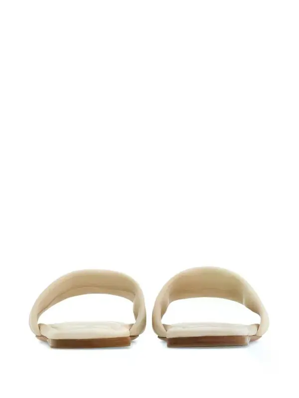 FERRAGAMO Logo Slides