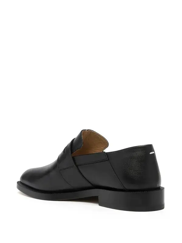 MAISON MARGIELA Tabi Leather Loafers - Black