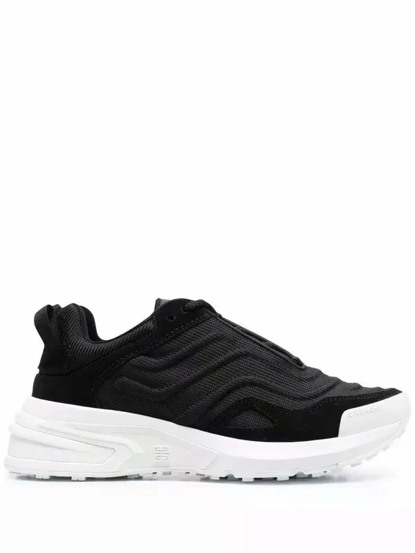 Givenchy Chunky Lace-up Low-top Sneakers - Black