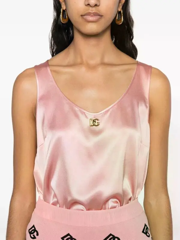 Dolce & Gabbana Satin Top With Logo Plaque - Pink