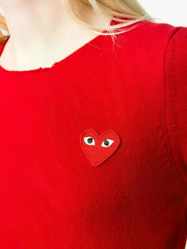 Play Comme Des Garcon Heart Appliqué Sweater - Red