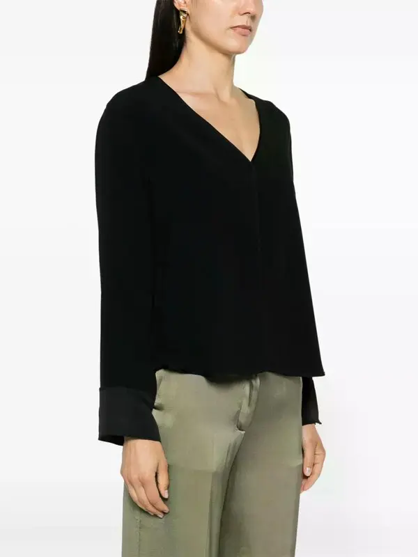 FORTE_FORTE V-neck Crepe Blouse