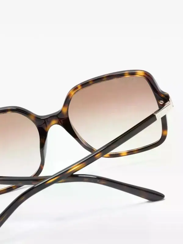 Gucci Oversize-frame Sunglasses