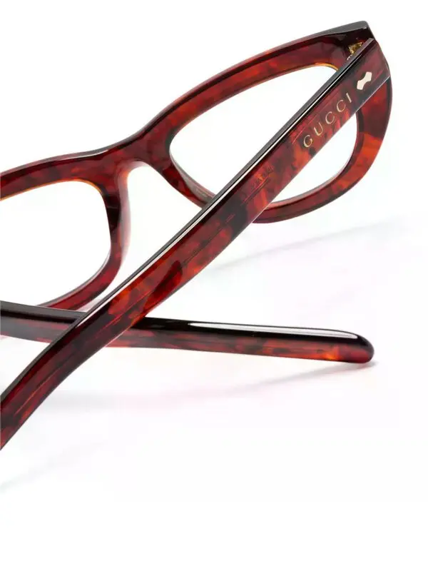 Gucci Cat-eye Glasses