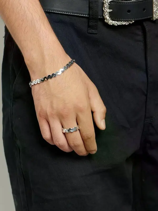 Emanuele Bicocchi Infinity Loop Ring