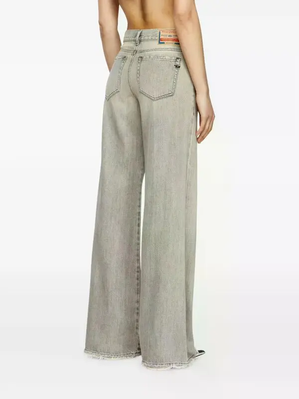 DIESEL® 1978 D-akemi Flared Jeans - Grey