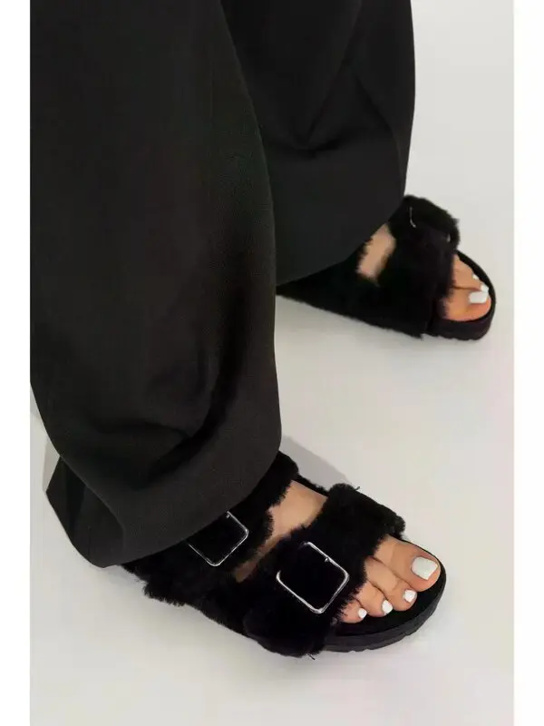 BIRKENSTOCK Arizona 1774 Shearling Slides - Black