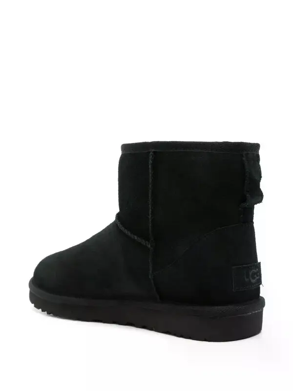 UGG Mini Bailey Boots