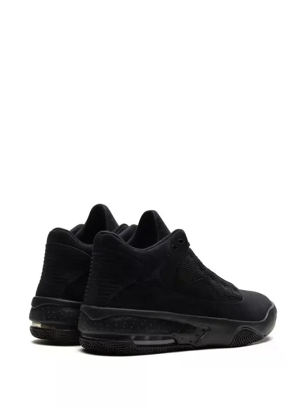 JORDAN Max Aura 2 Sneakers