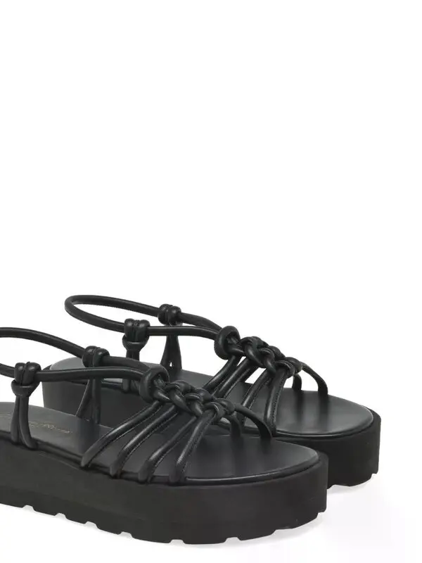 GIANVITO ROSSI Hebe Sandals - Black