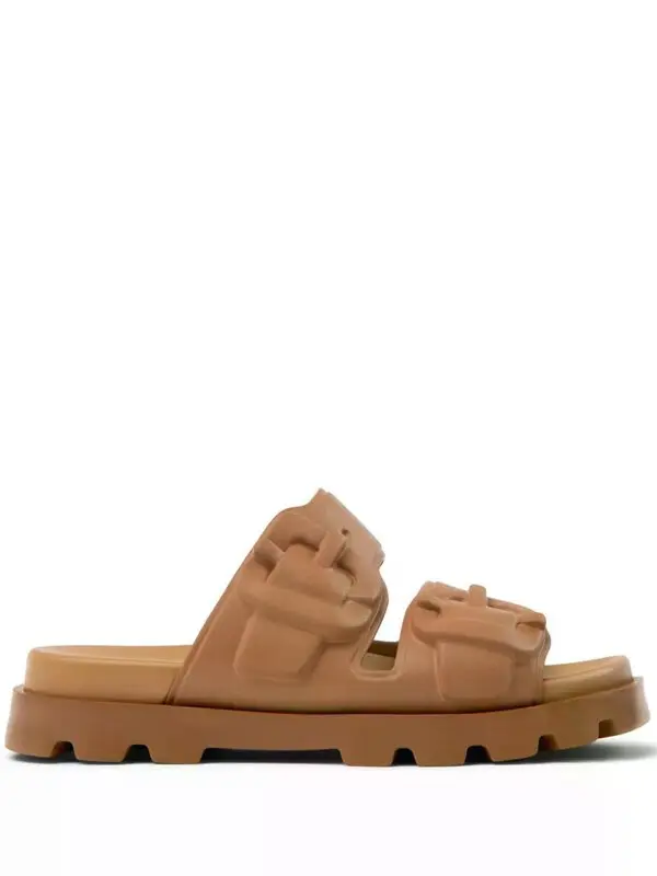 Camper Brutus Slides