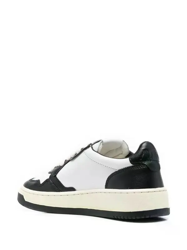 AUTRY Medalist Sneakers - White