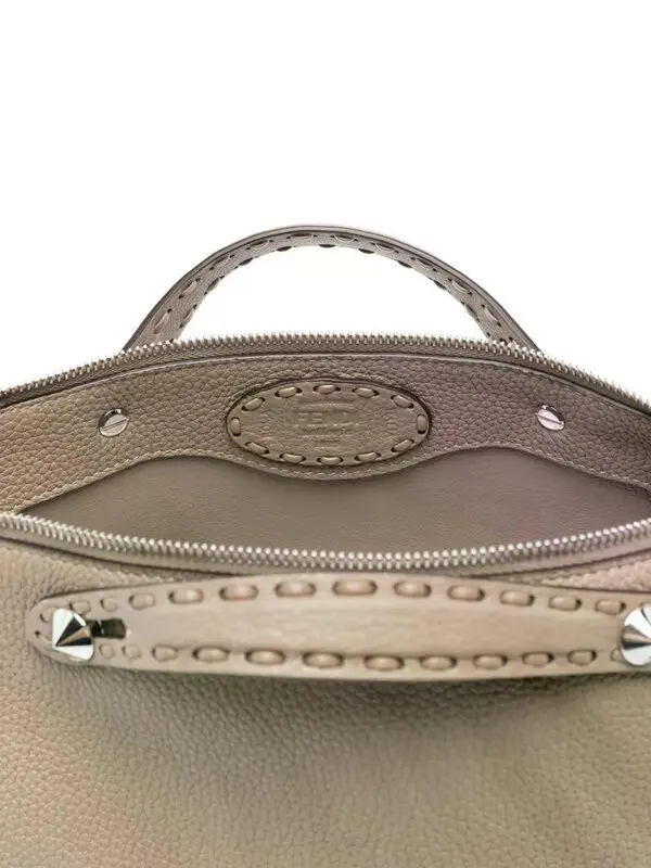 Fendi The Way Selleria Shoulder Bag - Brown