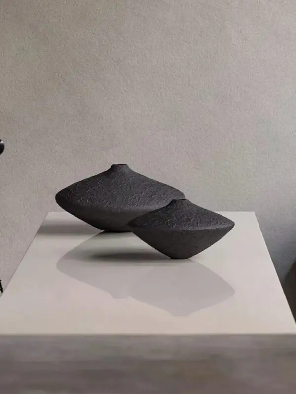 GARDECO Seixo Disco Sculptural Vase