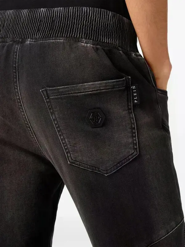 Philipp Plein Logo-appliqué Tapered Jeans