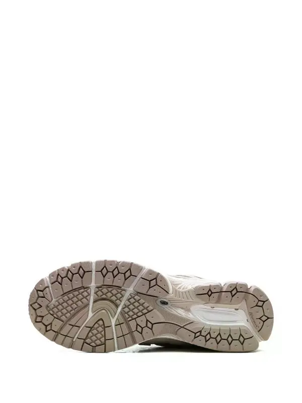 NEW BALANCE 1906f Timber Wolf Sneakers - Neutrals