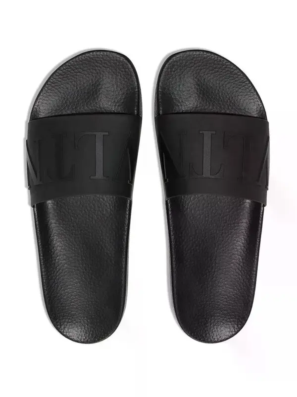 Valentino Garavani Embossed Logo Flip-flops