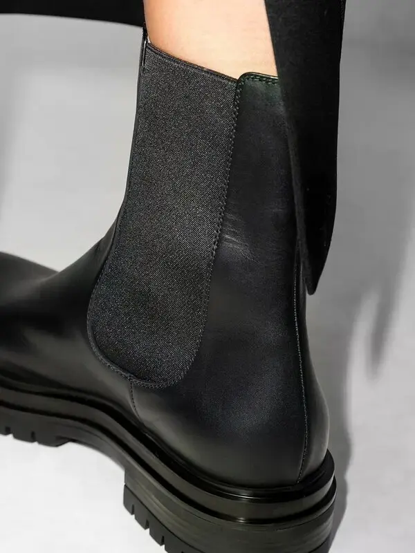 GIANVITO ROSSI Chester Chelsea Boots - Black