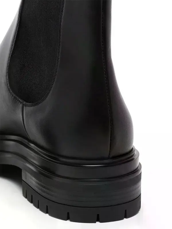 GIANVITO ROSSI Chester Chelsea Boots - Black