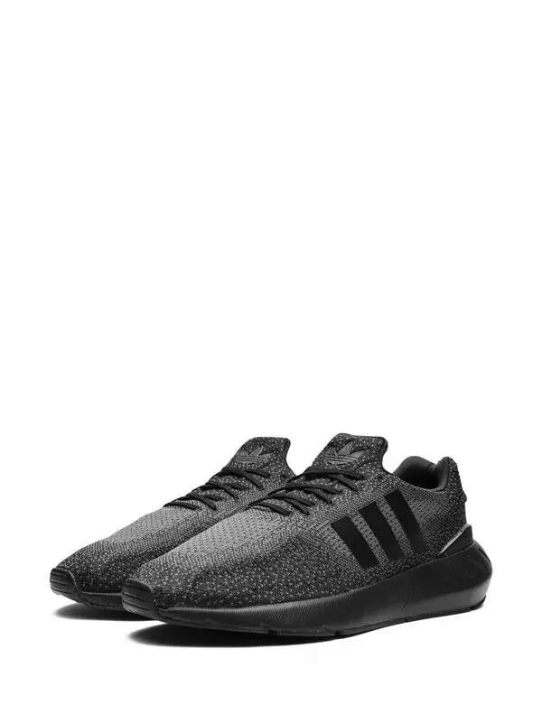 Adidas Swift Run 22 Low-top Sneakers - Black