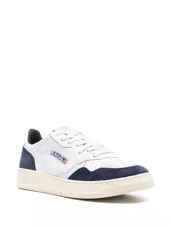 AUTRY Medalist Lace-up Leather Sneakers - White