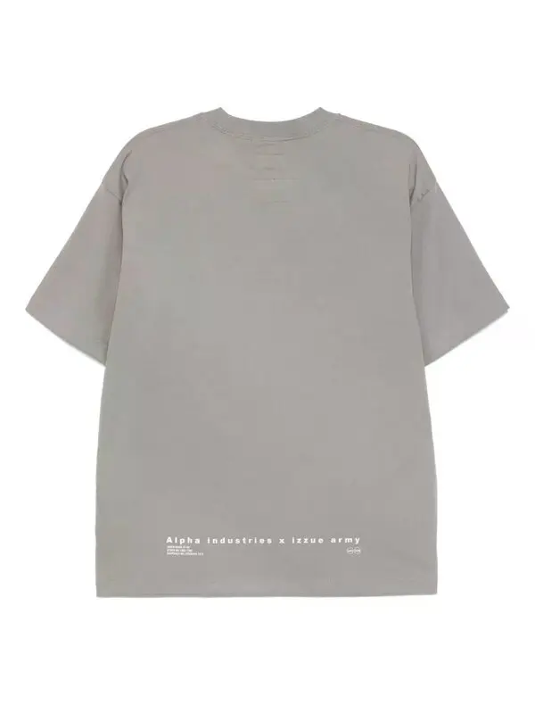 Izzue Logo-embroidered T-shirt