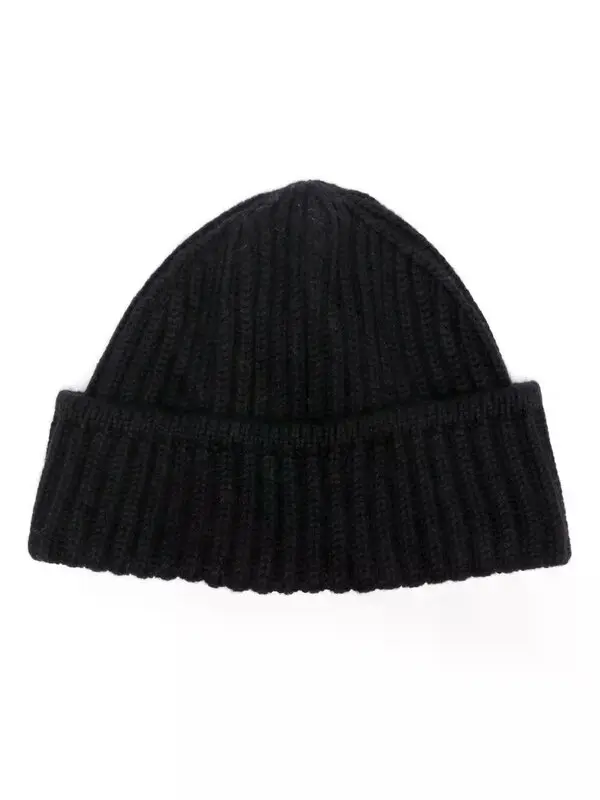 BLANCA VITA Chunky-knit Beanie Hat - Black
