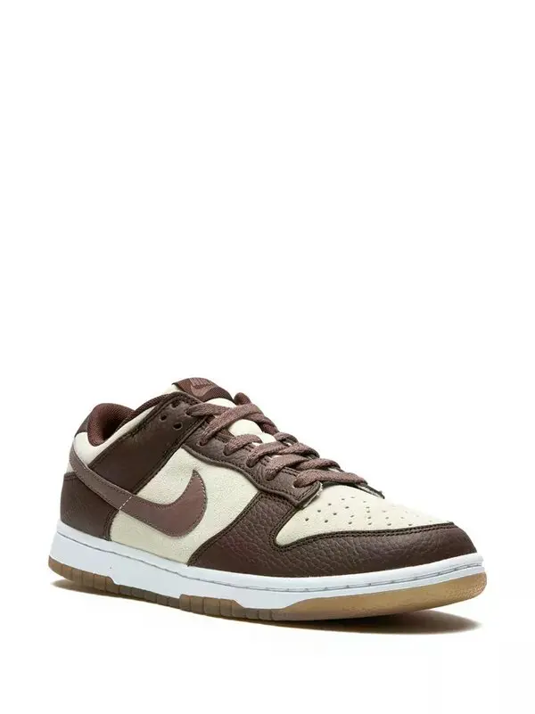 Nike Dunk Low Sneakers - Brown