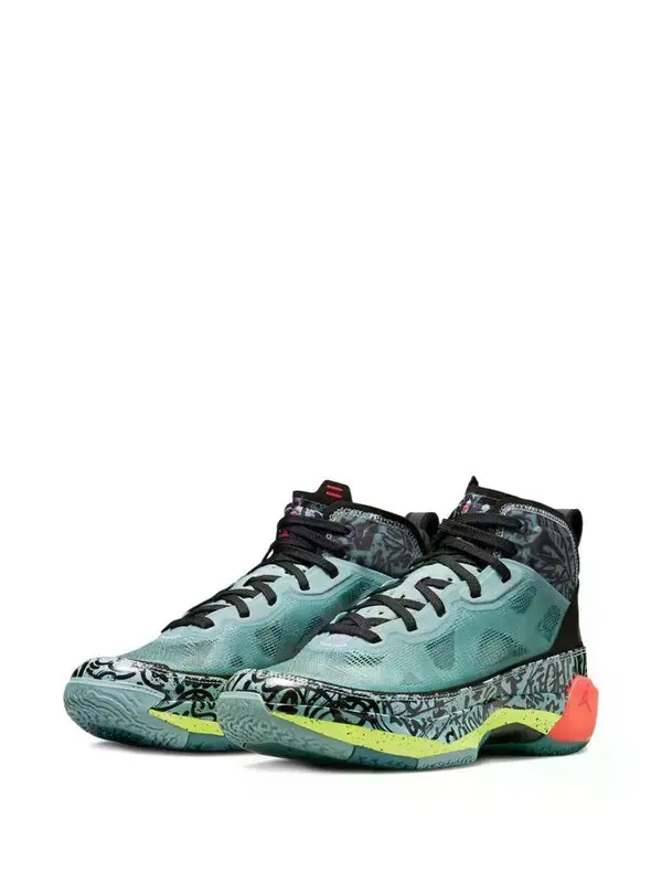 JORDAN X Satou Sabally Air 37 Satou Sneakers